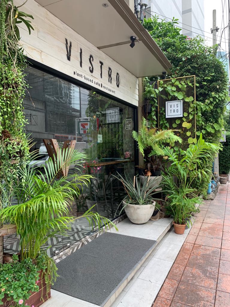 Review of Bangkok's New Vegan Restaurant on Sukhumvit Road: Vistro ...